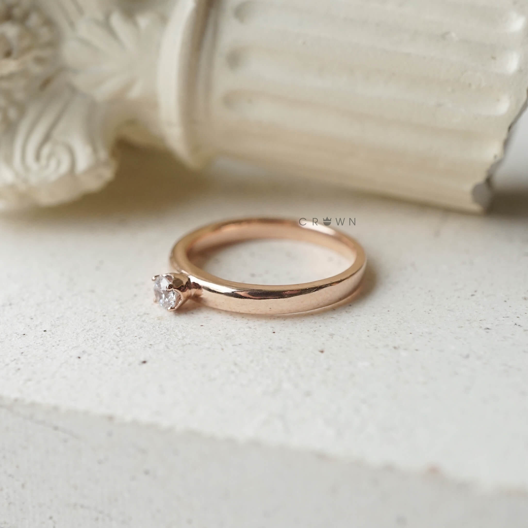 6 PRONG SOLITAIRE PAVE RING – 4mm – CROWN