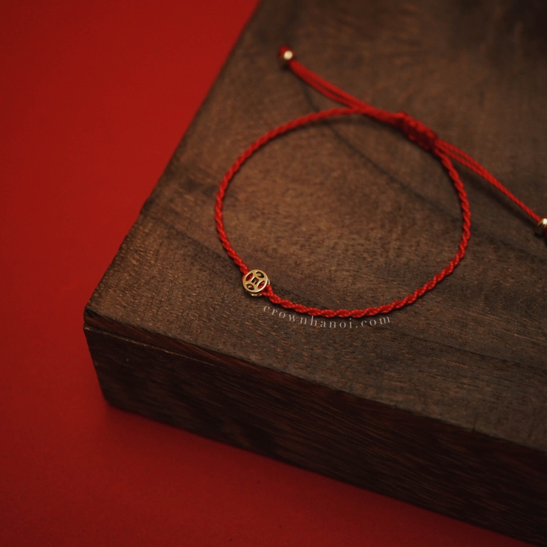 BASIC LUCKY COIN STRING – CROWN