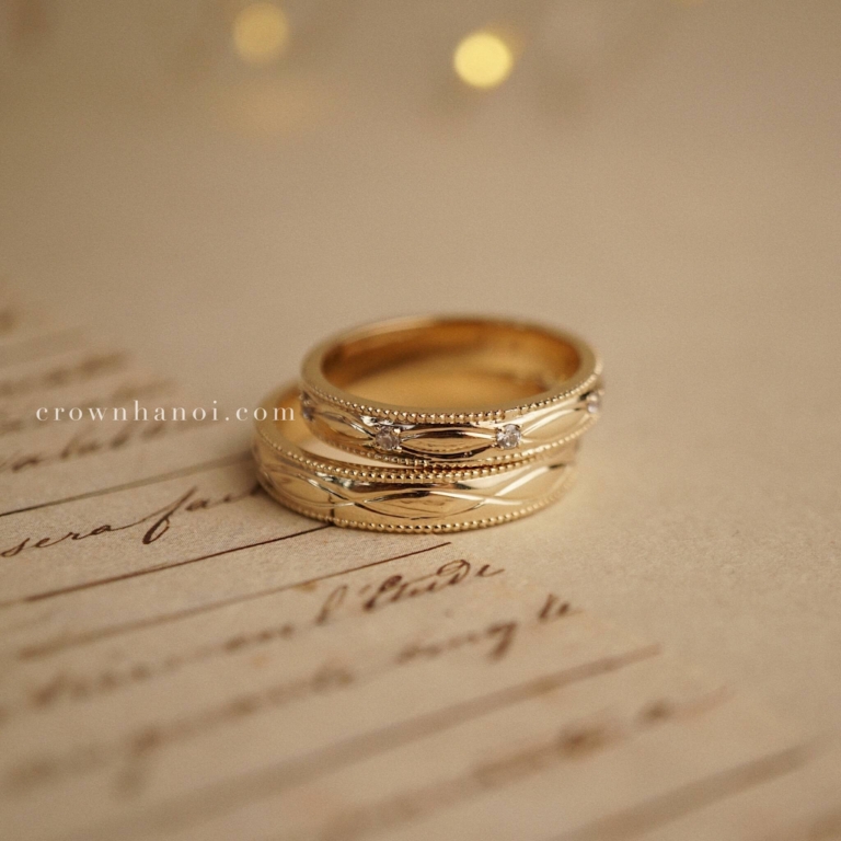 INFINITY GROOVED COUPLE RING – CROWN