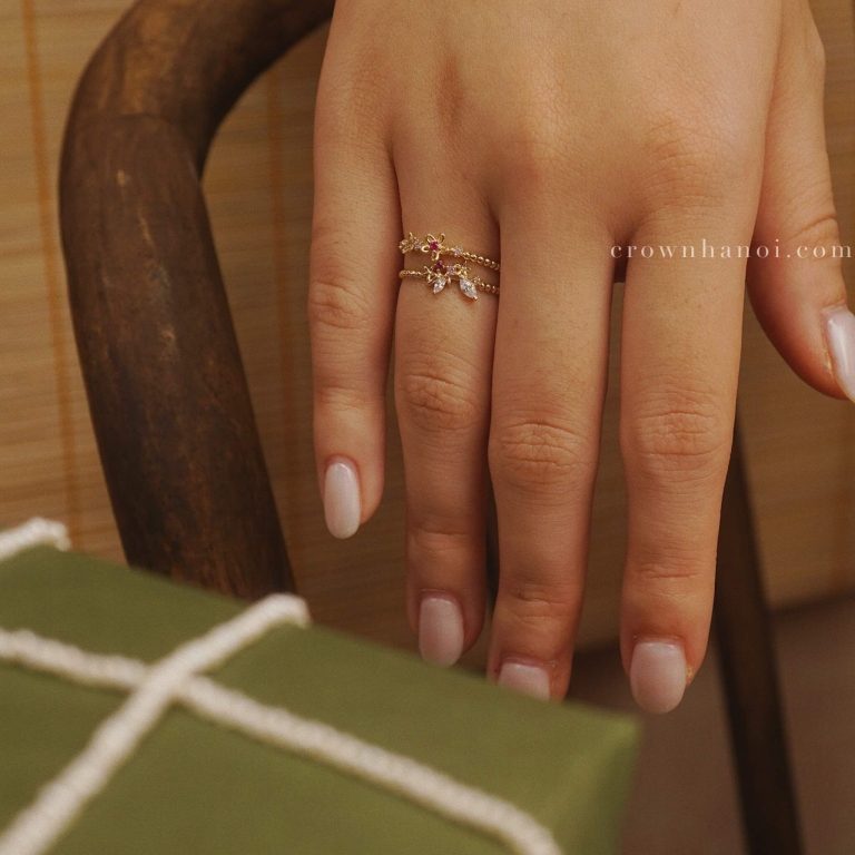 CHERRY BLOSSOM BEADED RING – CROWN